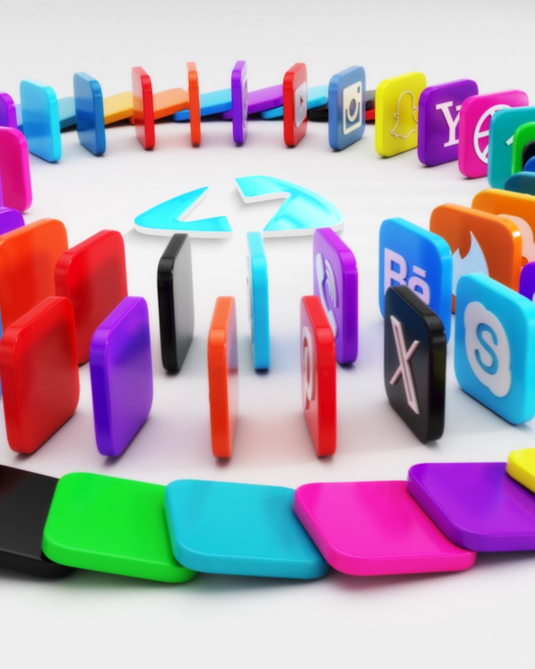 Social Media Dominos - Post by milinkovic